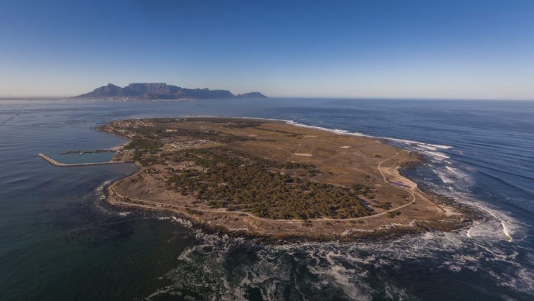 ROBBEN ISLAND - Informations - History - Online Tickets